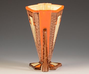 MYOTT 'OWL' VASE C.1930'S